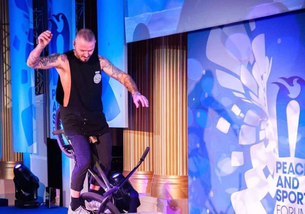 ALEX JUMELIN - LE BMX FREESTYLE EST URBAIN, ET A DONC UNE INFLUENCE SUR ...